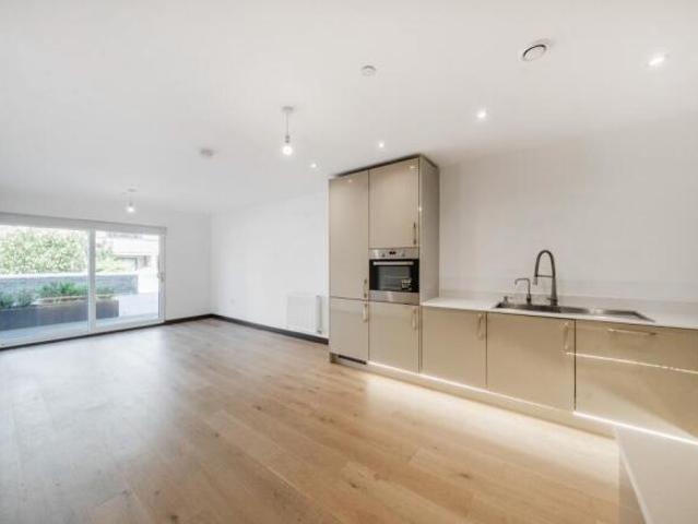 2 bedroom flat for rent in, Fletton Quays, Peterborough, PE2