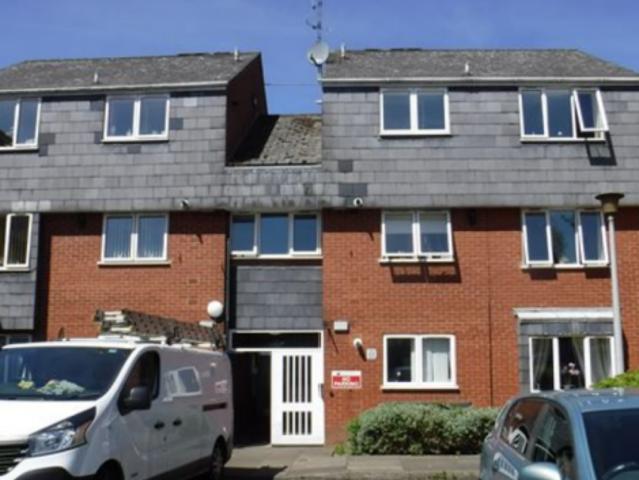 2 bedroom flat for rent in Francis Court, Wigston Lane, Leicester, City, LE2