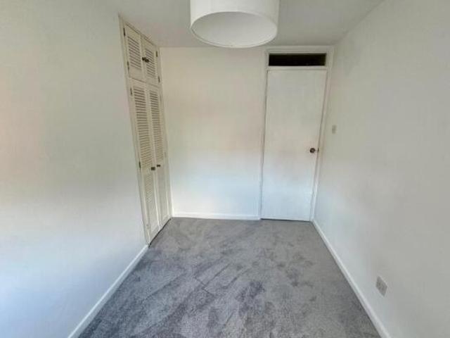 2 bedroom flat for rent in Frensham Way, Harborne, B17