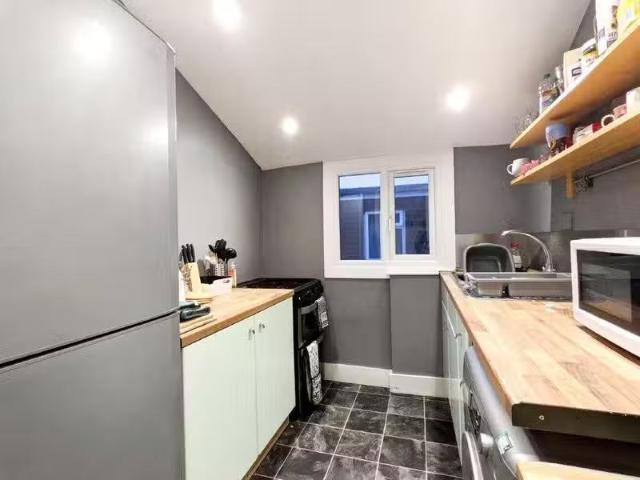 2 bedroom flat for rent in Freshfield Road, Brighton, East Sus.