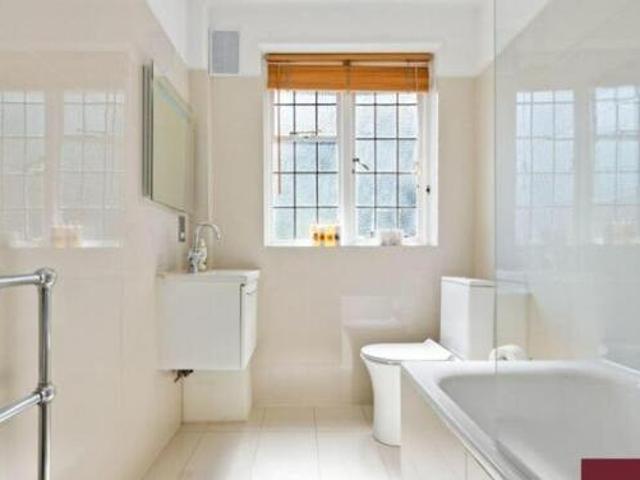 2 Bedroom Flat For Rent In Friars Lane, Richmond