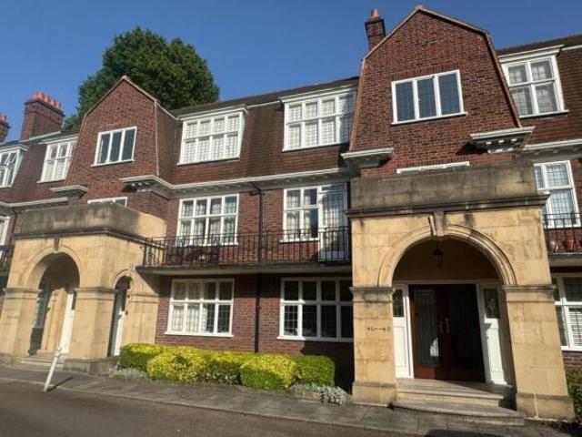 2 bedroom flat for rent in Friars Lane, Richmond, TW9