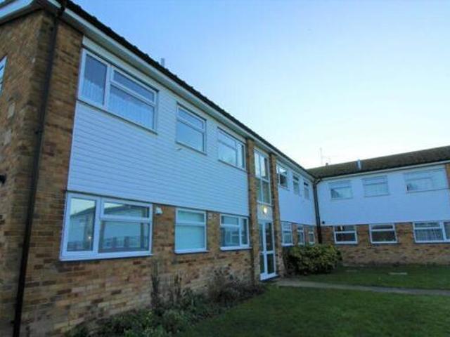2 Bedroom Flat For Rent In Frinton Road