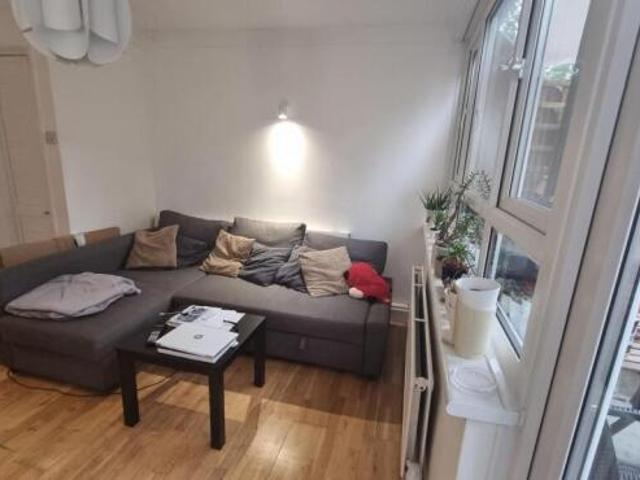 2 bedroom flat for rent in Fulbeck House, London, N7