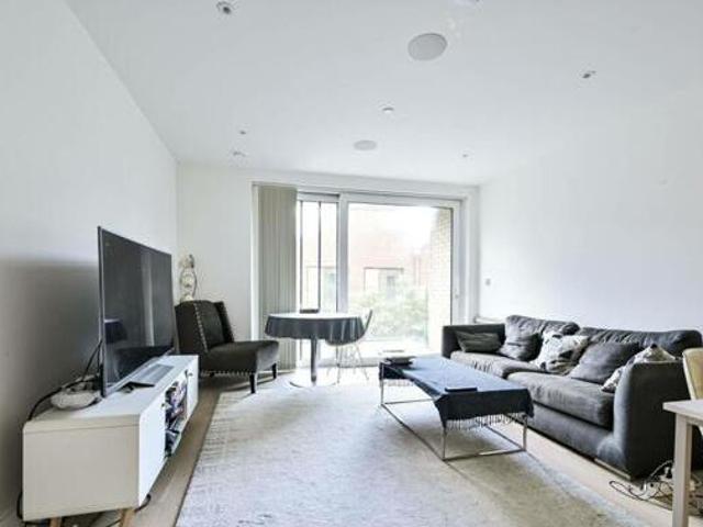 2 Bedroom Flat For Rent In Fulham, London