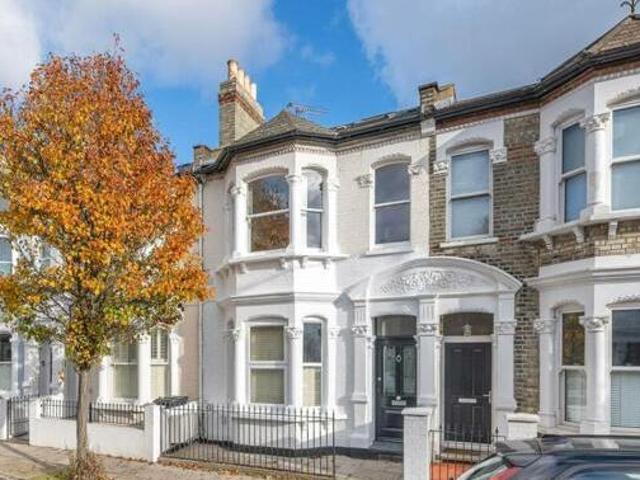 2 Bedroom Flat For Rent In Fulham, London