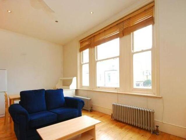 2 Bedroom Flat For Rent In Fulham, London