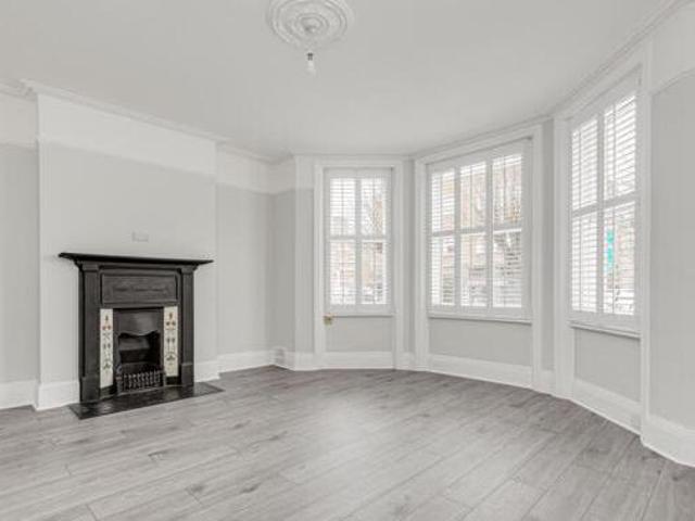 2 Bedroom Flat For Rent In Fulham Road