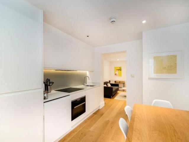 2 bedroom flat for rent in Fulham Road, London, SW6