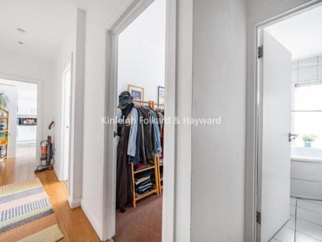 2 bedroom flat for rent in Furley Road, Peckham, London, SE15