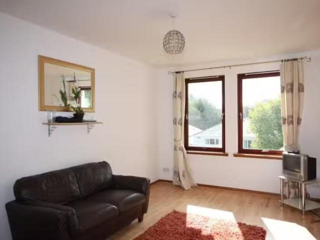 2 bedroom flat for rent in Gairn Mews, Gairn Terrace, Aberdeen.