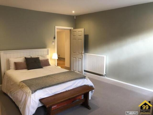2 bedroom flat for rent in Garden Flat, Green Park, Bath, Somerset, BA1