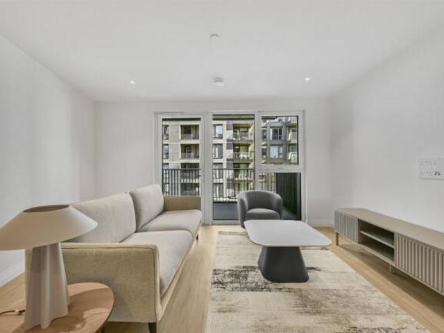 2 bedroom flat for rent in Gasholder Place, SE11