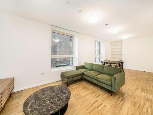 2 bedroom flat for rent in Georgiana Street, Kings Cross, NW1
