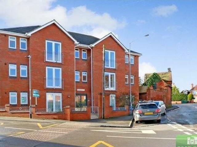 2 bedroom flat for rent in Goodway House Kenilworth Kenilworth Warwickshire CV8