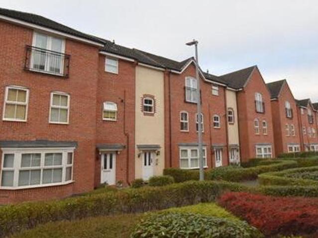 2 Bedroom Flat For Rent In Godwin Way, Stoke on trent