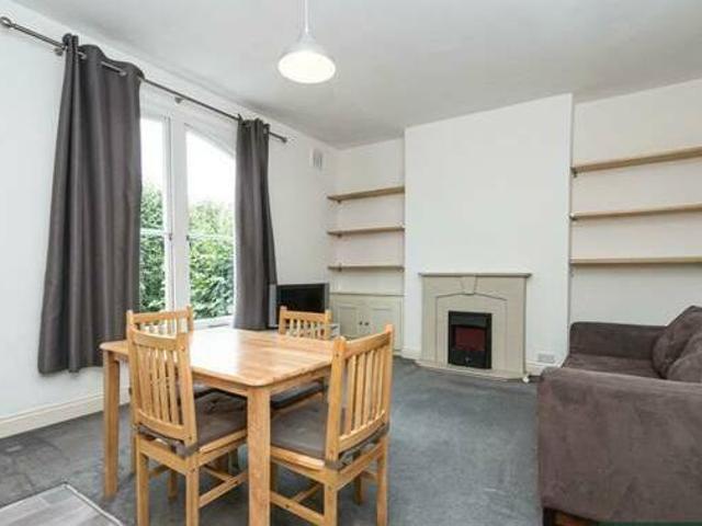 2 bedroom flat for rent in Godolphin Road Shepherds Bush London W12 8JE W12