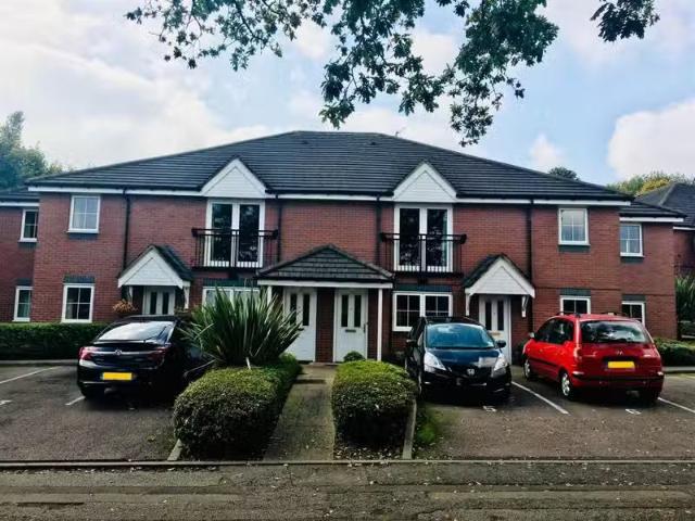 2 bedroom flat for rent in Golden Cup, Quinton Road West, B32