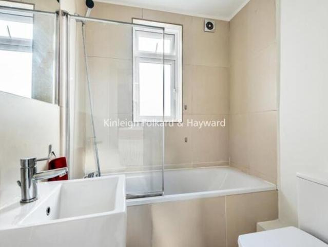 2 bedroom flat for rent in Goldhurst Terrace, London, NW6