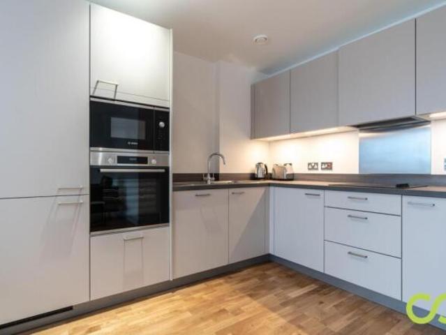 2 bedroom flat for rent in Golding Lodge, Wellington Street, Woolwich, SE18