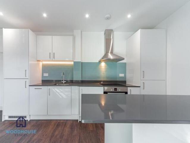 2 bedroom flat for rent in Goldington Crescent, London, NW1