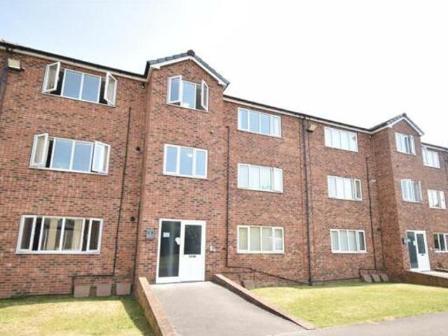 2 Bedroom Flat For Rent In Gorton Street, Kinsley