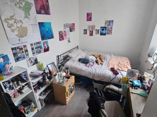 2 bedroom flat for rent in Gordon Road, Roath, Cardiff, CF24