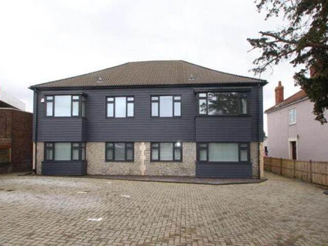 2 Bedroom Flat For Rent In Gloucester Road, Bristol