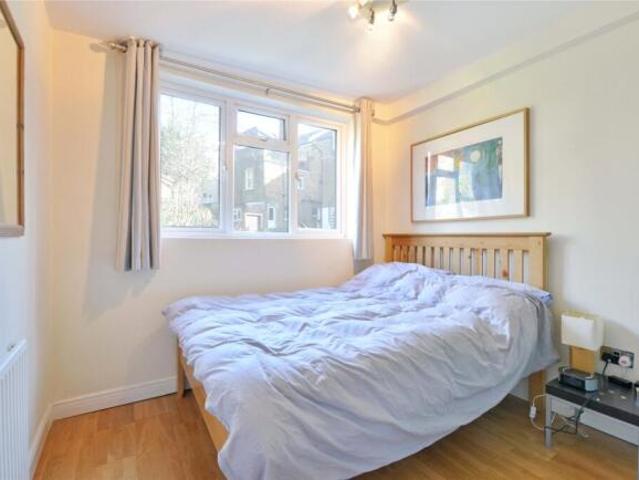 2 bedroom flat for rent in Gladys Road, West Hampstead, NW6