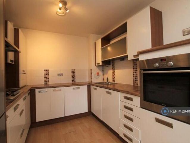 2 bedroom flat for rent in Glasgow Harbour Terraces, Glasgow, G11