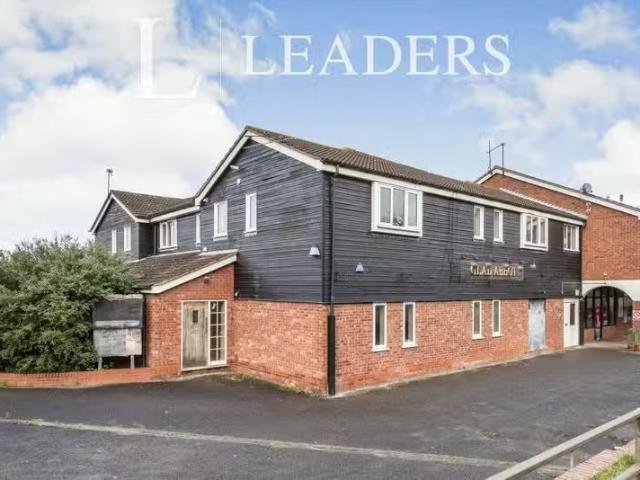 2 bedroom flat for rent in Glastonbury Road, IP33