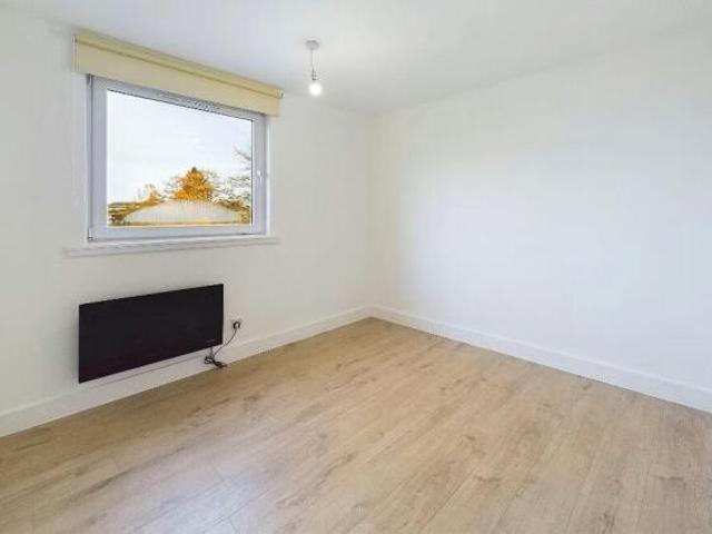 2 bedroom flat for rent in Glen Isla, East Kilbride, South Lanarkshire, G74