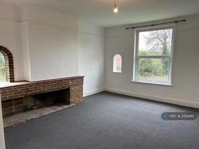 2 bedroom flat for rent in Glenavon House, Kings Norton, Birmi.