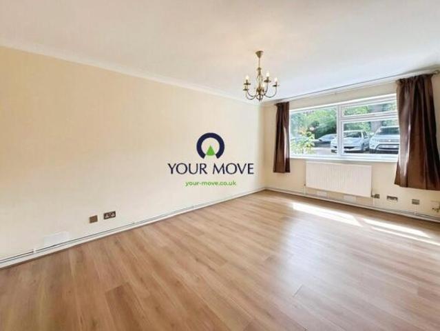 2 bedroom flat for rent in Grove Road, Sutton, SM1