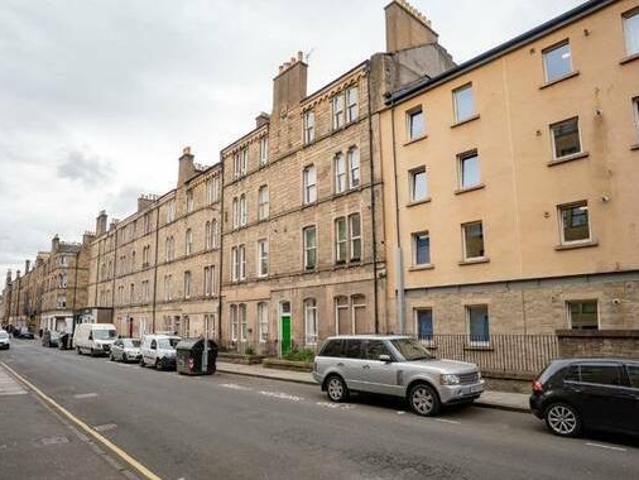 2 bedroom flat for rent in Grove Street Fountainbridge Edinburgh EH3