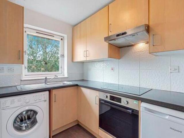 2 bedroom flat for rent in Grovepark Street, Woodside, Glasgow, G20