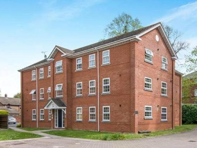 2 bedroom flat for rent in Grosvenor Court Romsey SO51