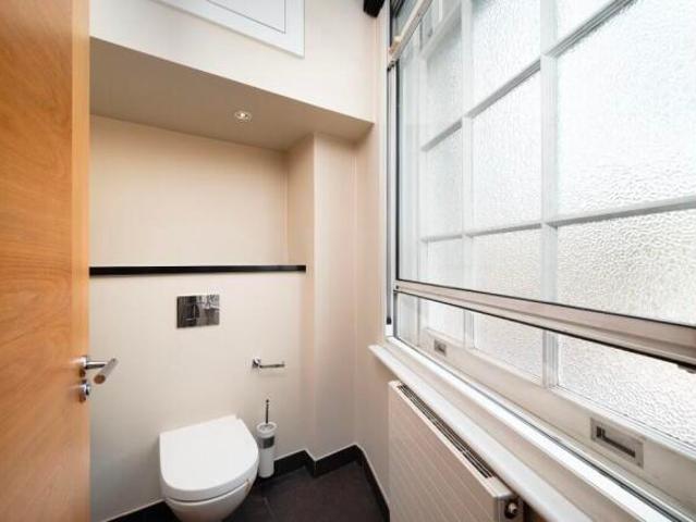 2 bedroom flat for rent in Grosvenor Gardens, London, SW1W