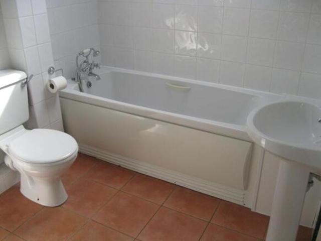 2 bedroom flat for rent in Grosvenor Place, Newcastle Upon Tyne, NE2