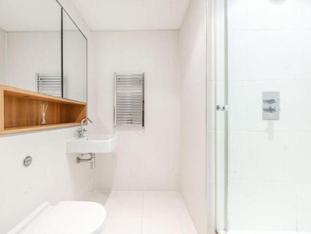 2 bedroom flat for rent in Grosvenor Waterside, Belgravia, London, SW1W