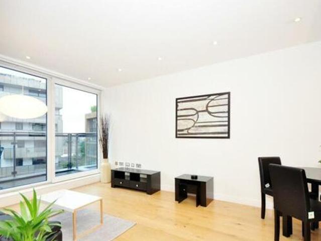 2 Bedroom Flat For Rent In Grosvenor Waterside, London