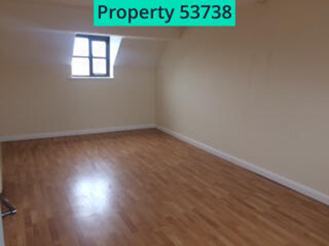 2 bedroom flat for rent in Grace Avenue, Oldbrook, Milton Keynes, MK6 2XL, MK6