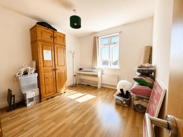 2 bedroom flat for rent in Grace Bartlett Gardens, Chelmsford, Essex, CM2 9FW, CM2