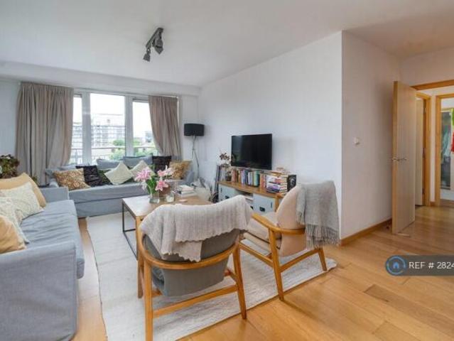 2 bedroom flat for rent in Graham St, London, N1