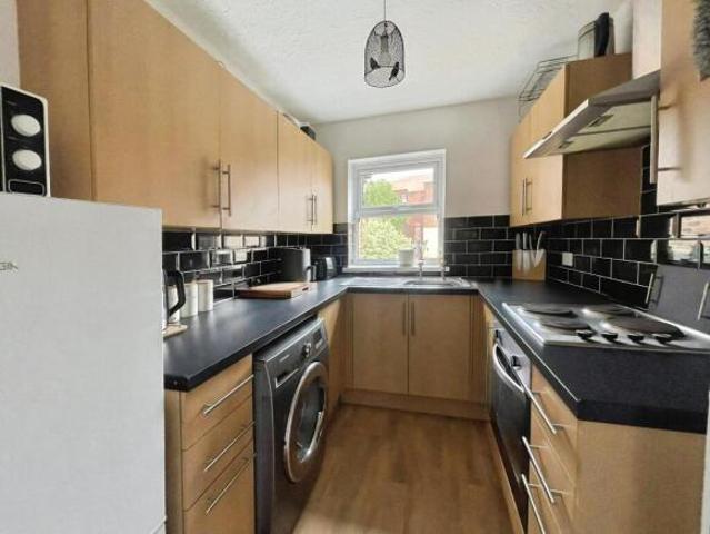 2 bedroom flat for rent in Grammar School Yard, City centre, Hull, HU1