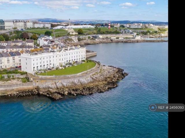2 bedroom flat for rent in Grand Parade, Plymouth, PL1