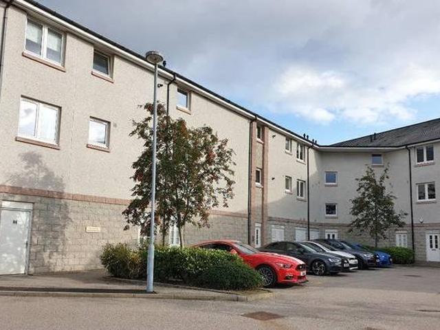 2 bedroom flat for rent in Grandholm Crescent Grandholm Aberdeen AB22
