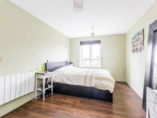 2 bedroom flat for rent in Granite Apartments, London, E15