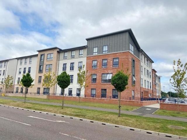 2 bedroom flat for rent in Granton Court, Glasgow, G5