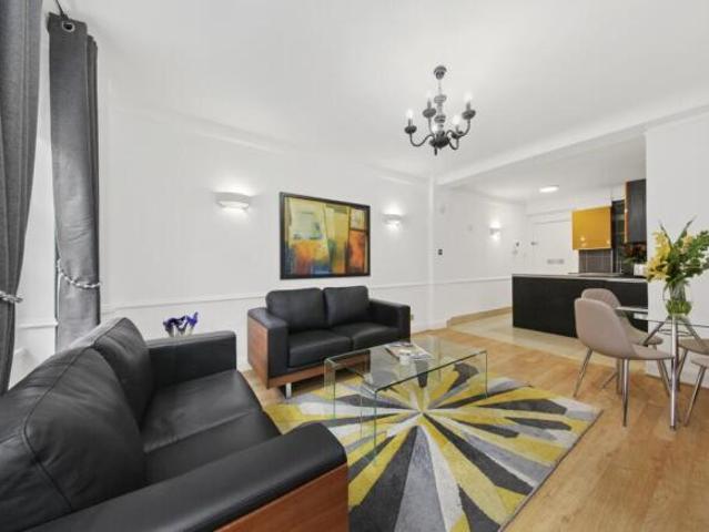 2 bedroom flat for rent in Great Cumberland Place, London, W1H